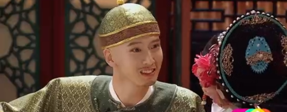 I watched the crying scene that I wanted to laugh at: each one cried ...