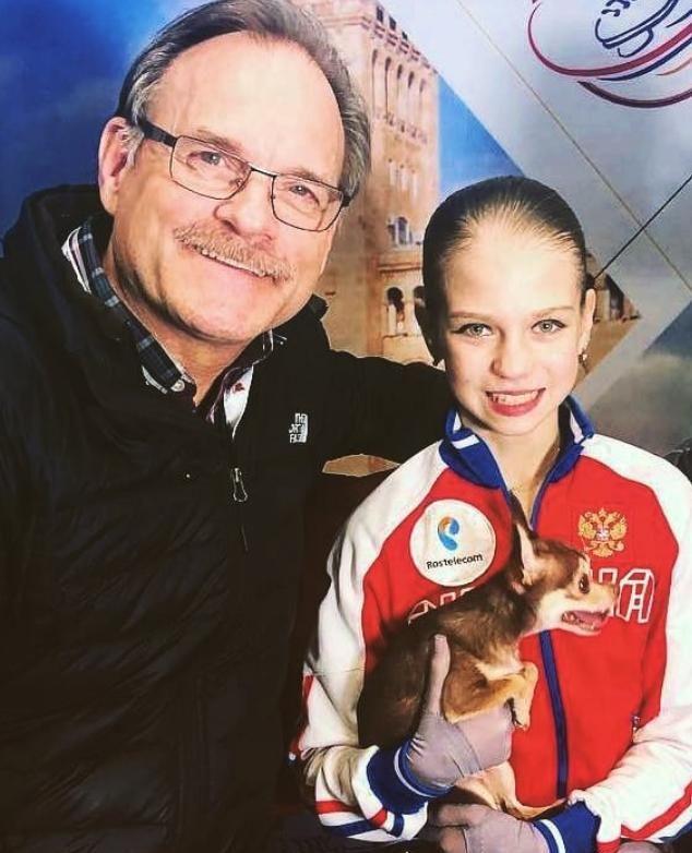Trusova's father's professional exposure!Netizen: No wonder Sasha was ...