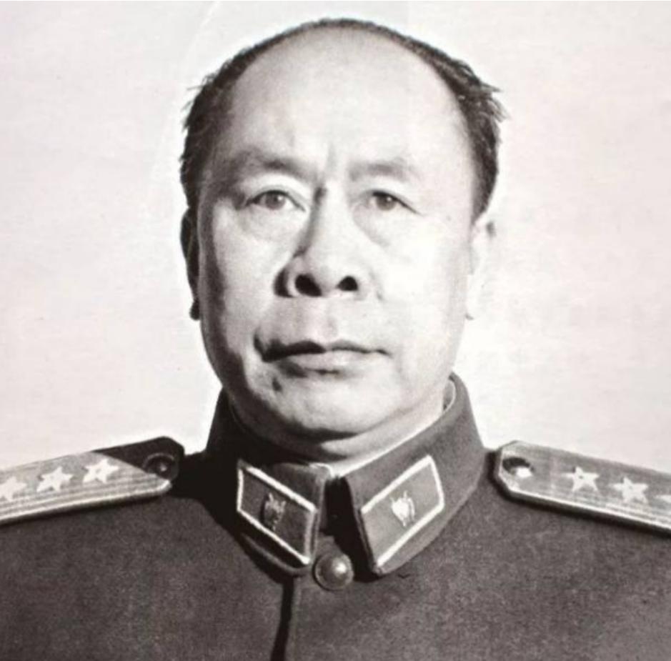 In 1955, Chen Qihan filled in the rank of lieutenant general himself ...