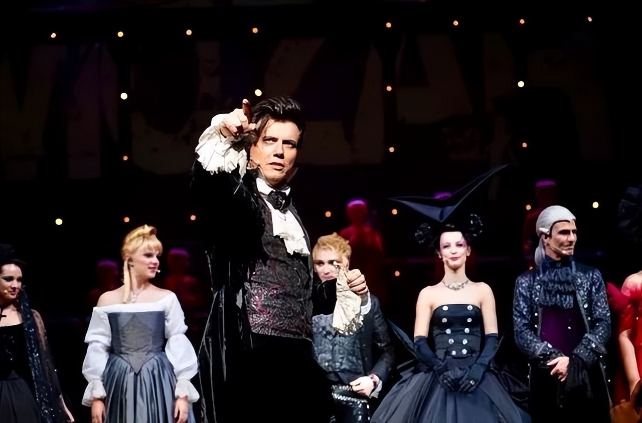 Analysis of French Rock Singing Style in French Musical "Rock Mozart ...