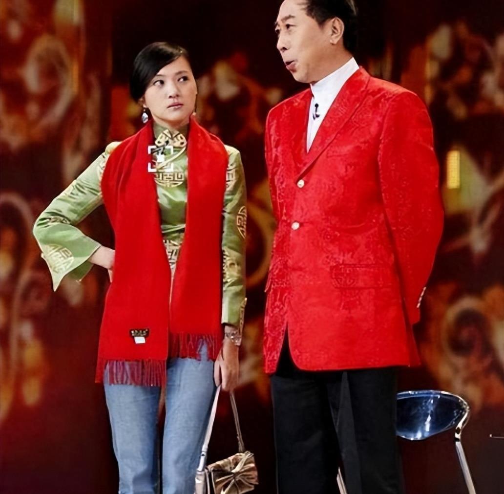 Feng Gong's wife who has been hiding for 40 years is actually her. She ...