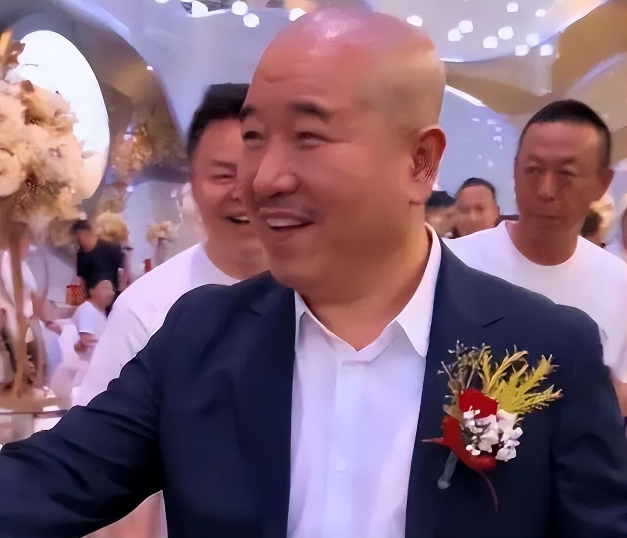 Liu Neng's son's wedding was extravagant, the celebrity gifts were made ...
