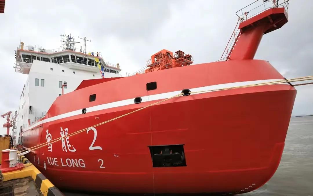 Hundreds of ships from China and South Korea are in a tense ...