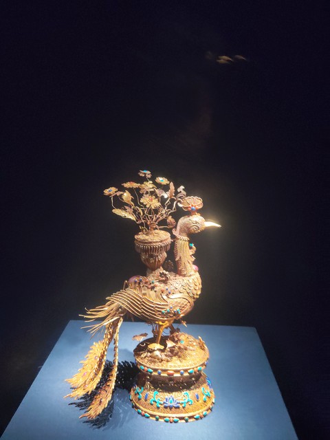 What did rich people like to collect in ancient times? - iNEWS