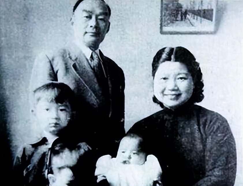 Hu Die lost her luggage and slandered the anti-Japanese heroine Yang ...