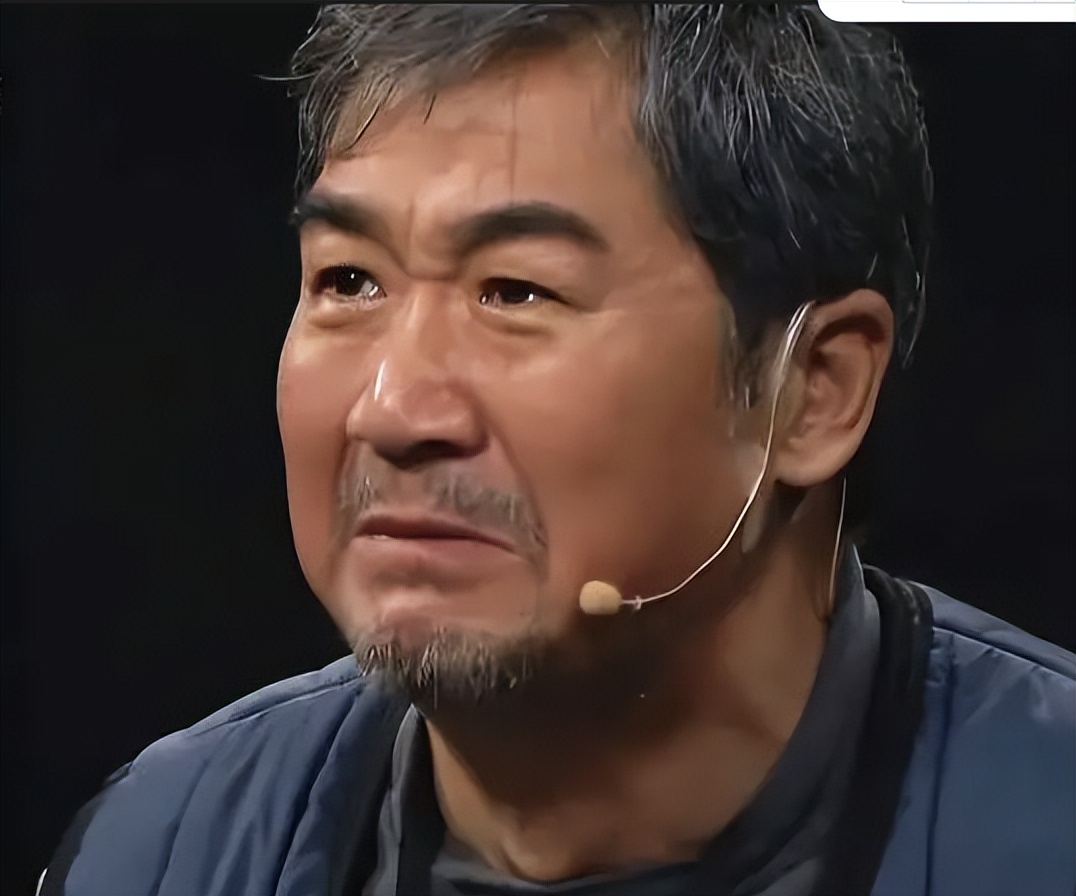 The collapsed house of Zhang Guoli, a big family, tore down the fig ...