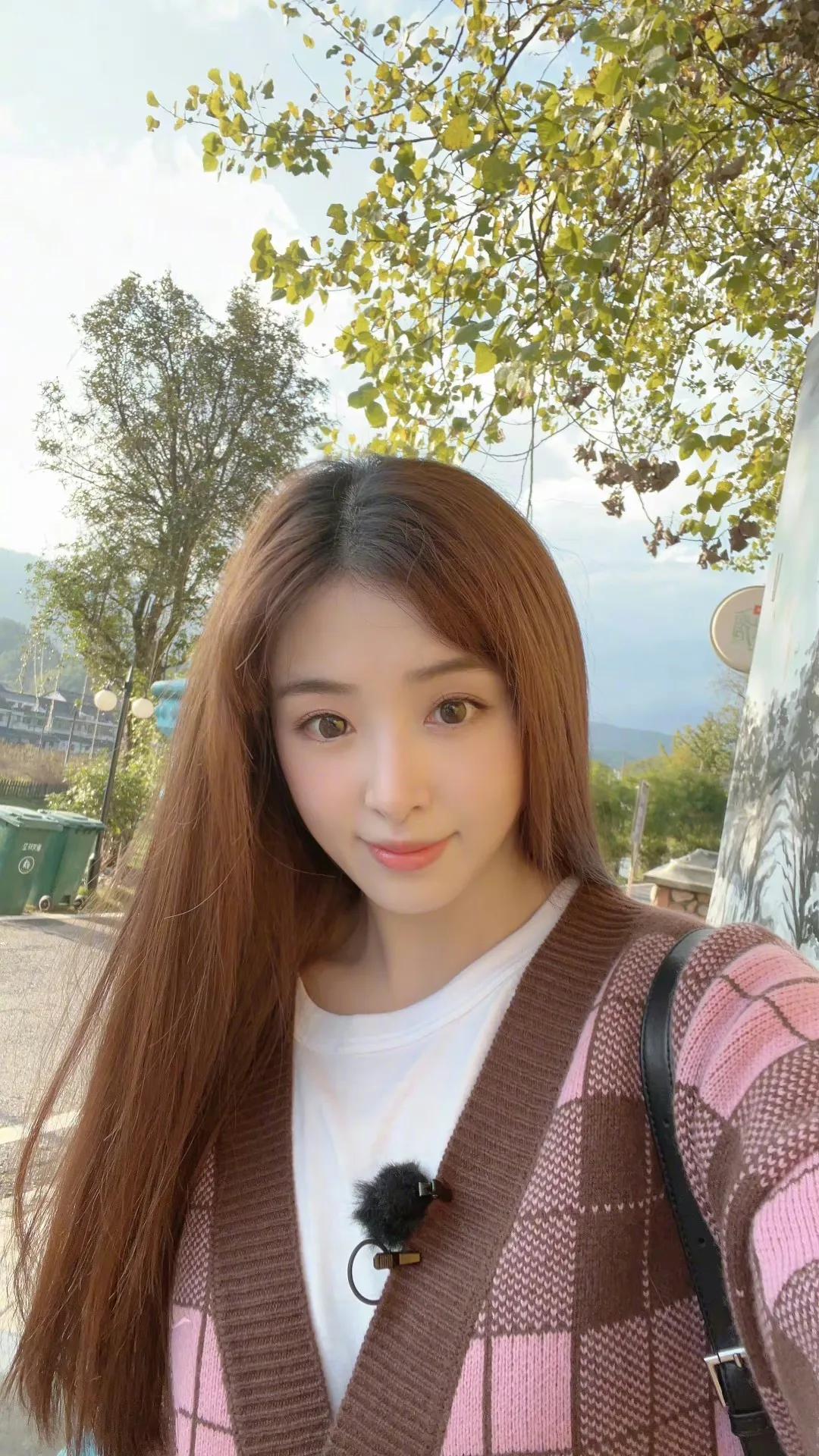 Zhang Hanyun's daily wear and sharing - iMedia