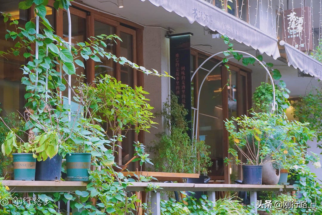 Eling No. 2 Factory, an old Chongqing factory turned into an internet ...