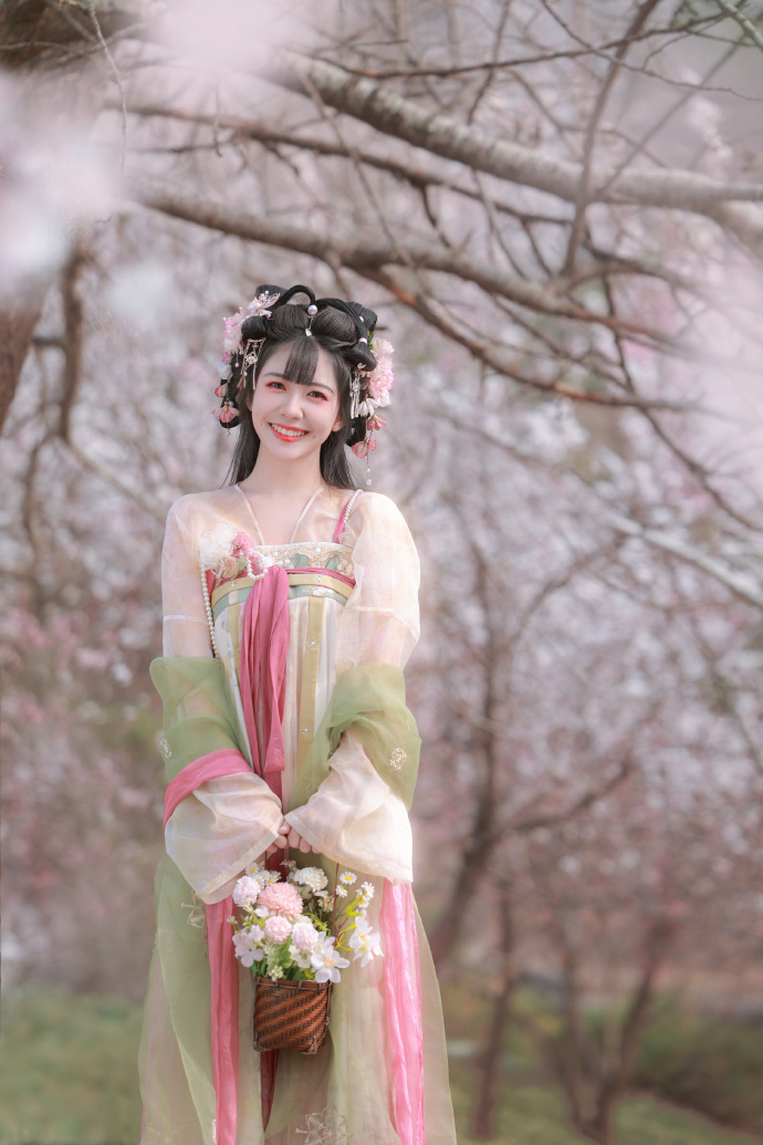 Naivety! Lai Meiyun's ancient style photo released - iNEWS