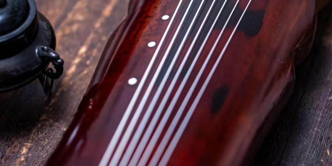 Qin language: the principle of overtones at each string emblem of Guqin ...
