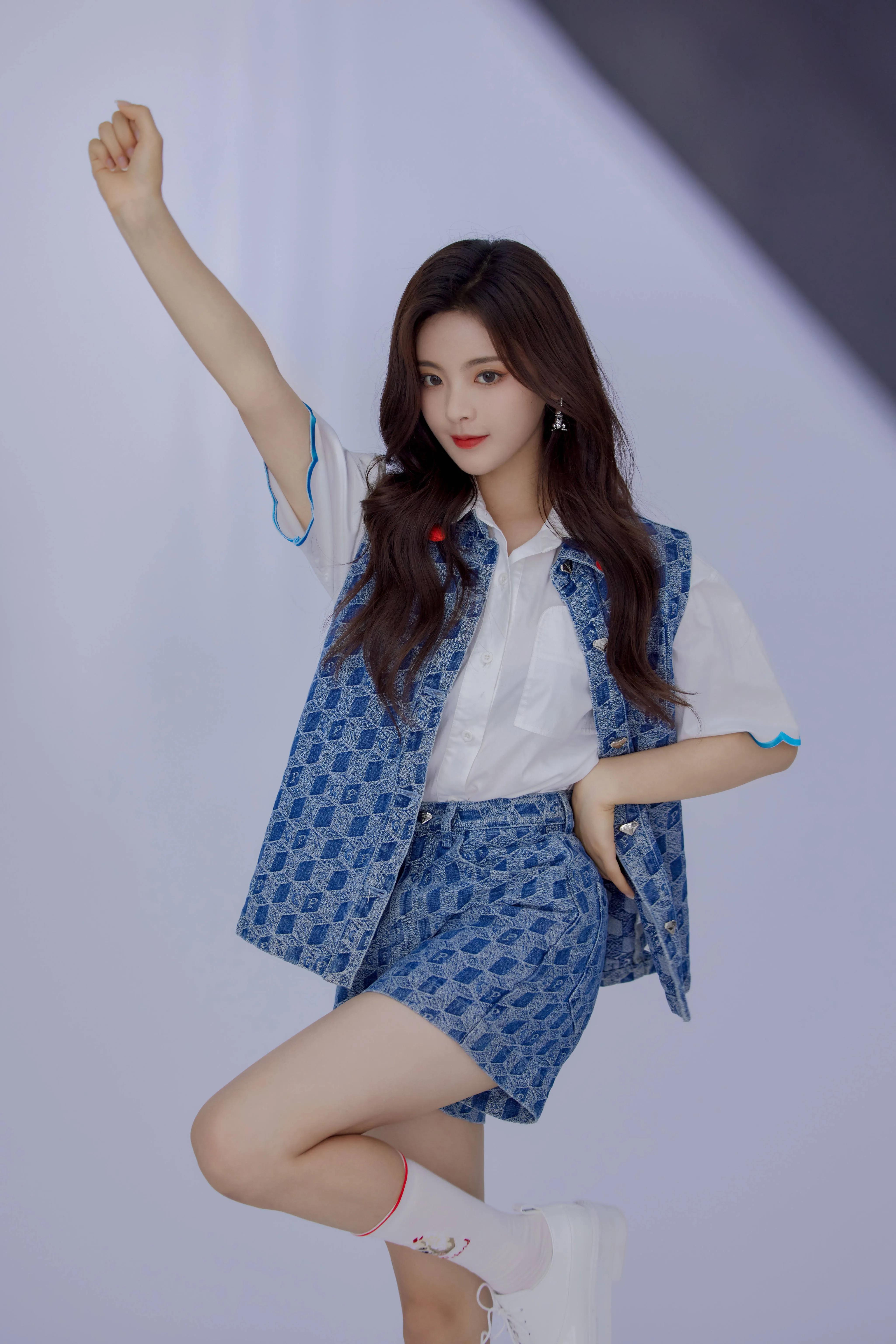 The cute, beautiful and lovely Yang Chaoyue is really loved by everyone ...