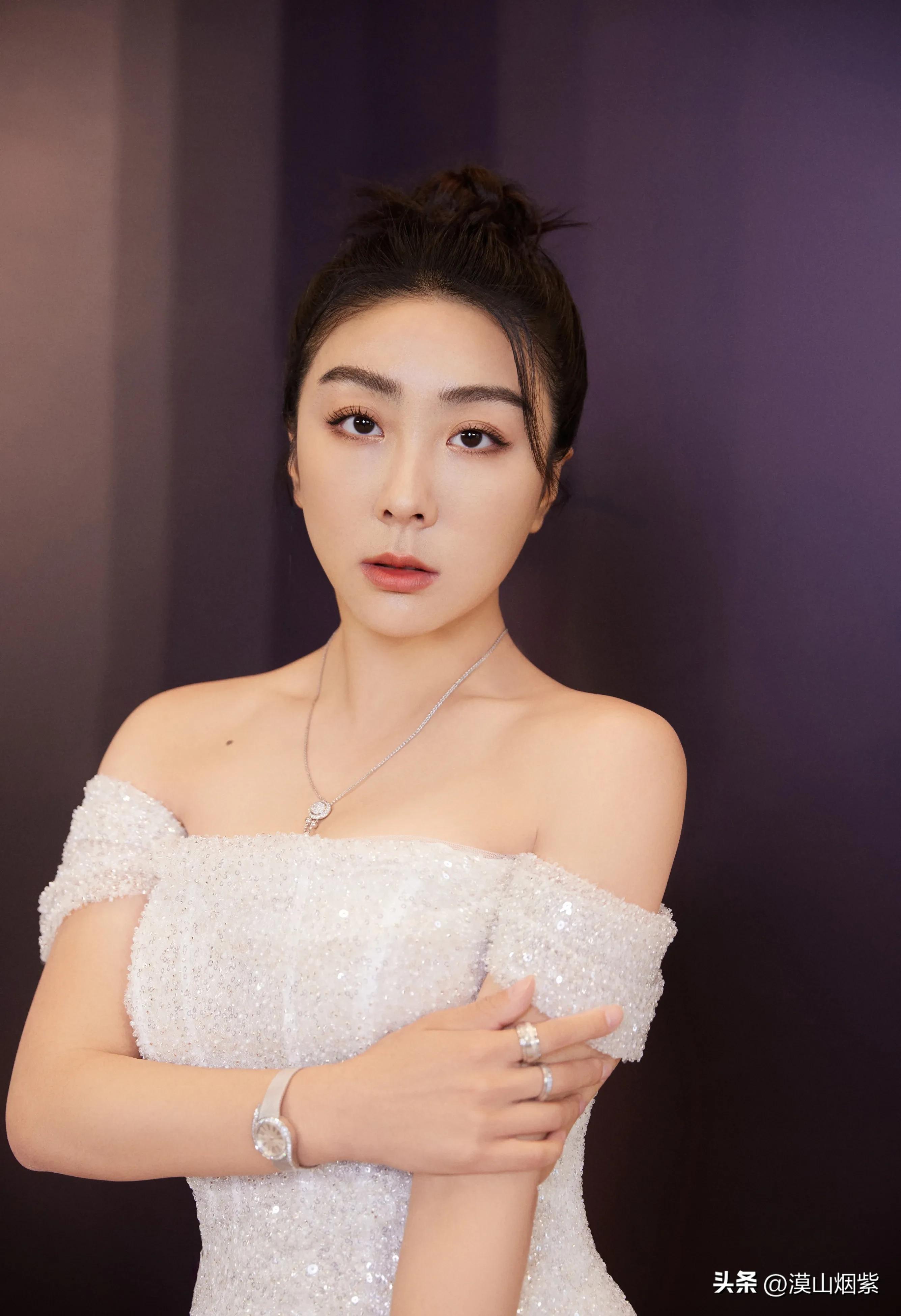 Han Cong said that he was on the ice, and Sui Wenjing asked if he liked ...