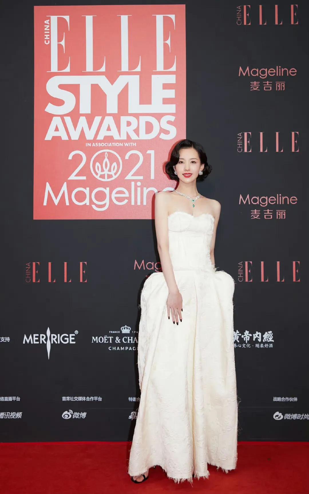 Chen Duling's appearance has its own buff - iMedia