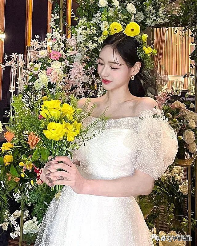 "Ins beauty" cute photo of long-legged beauty with perfect body ③ - iMedia