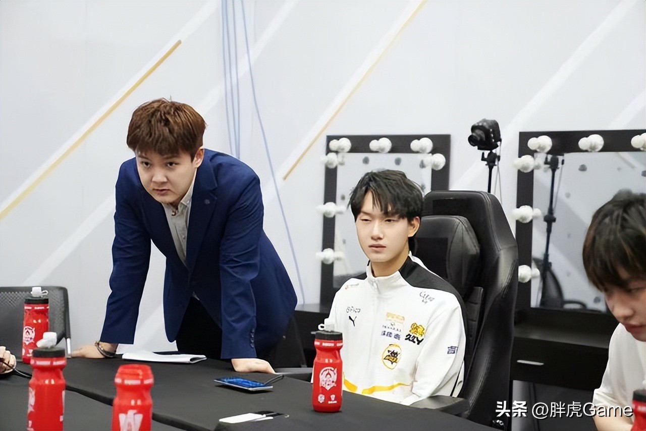 Wolves Lao Lin returned to training, Li Luo gave up the position of ...