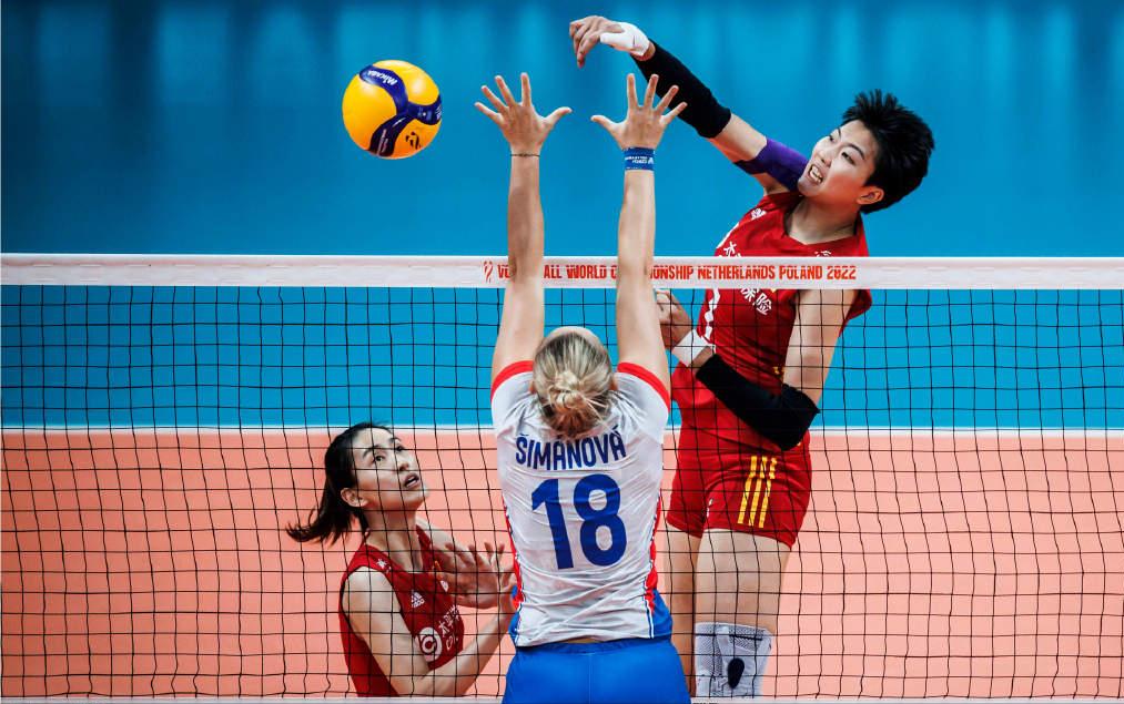 19 deductions, 13 for 3 blocks!The women's volleyball captain recovers ...