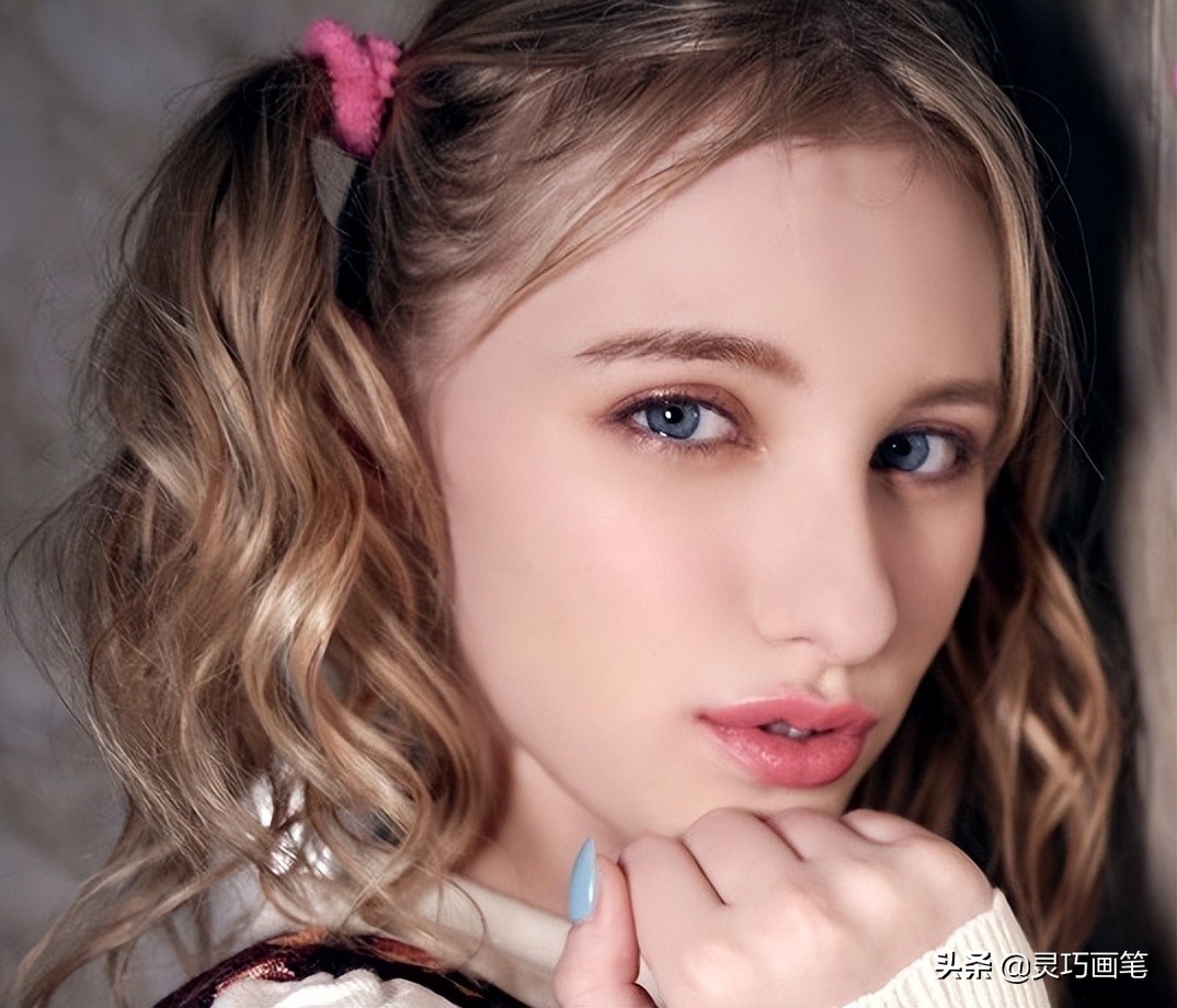 演員Melody Marks：18歲在美國出道，19歲在亞洲迎來事業巔峰。 - 資訊咖