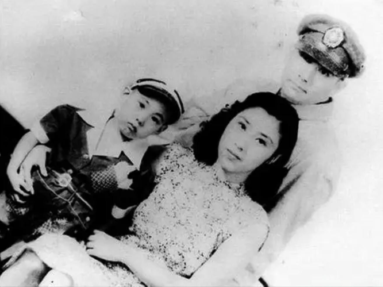 Zhang Lingfu wanted to eat dumplings after returning home, his wife ...