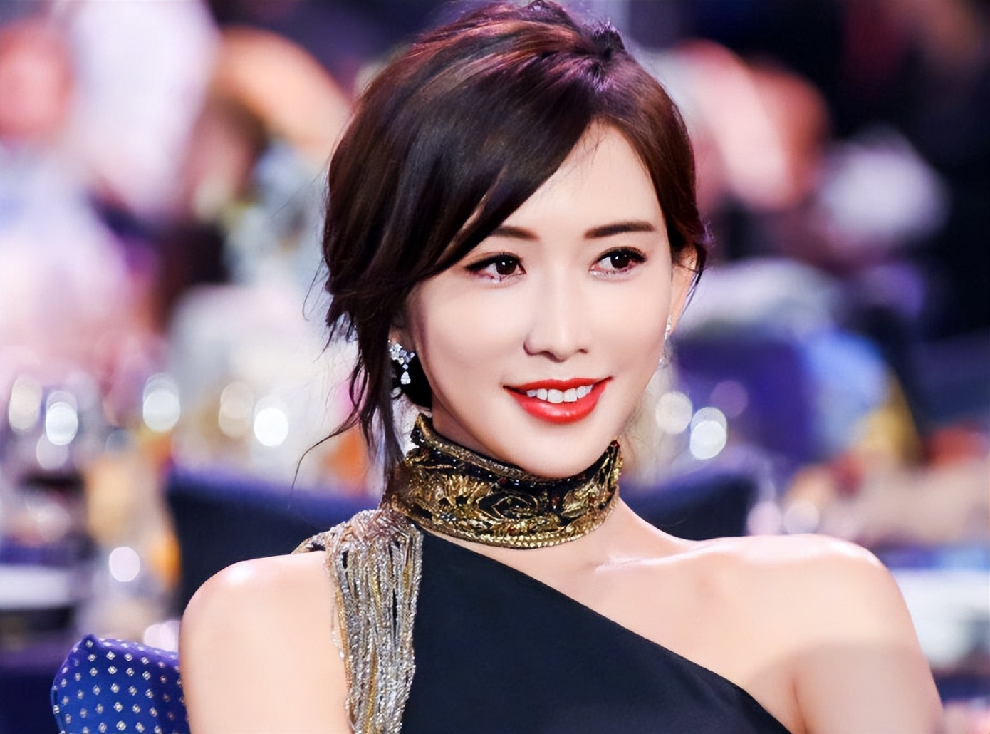 Lin Chiling, who married a Japanese but not a Chinese, finally paid the ...