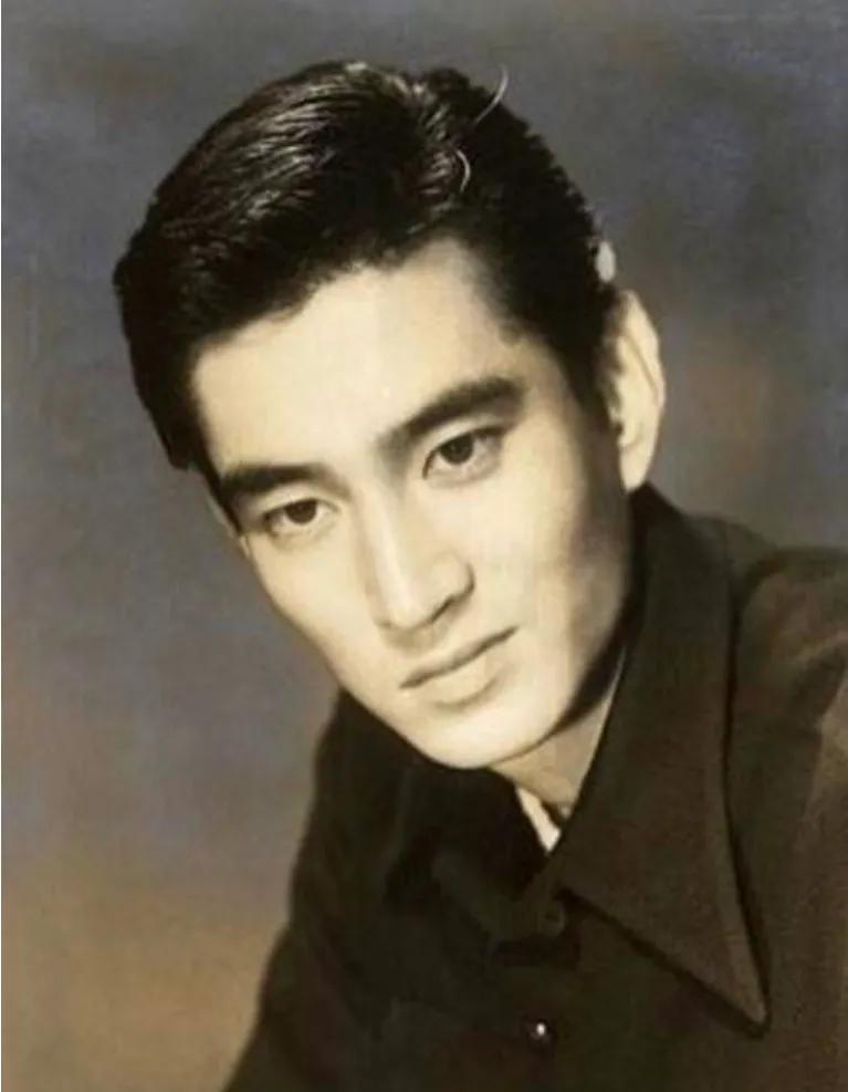Ken Takakura: After the divorce, he never married, had no children, no ...