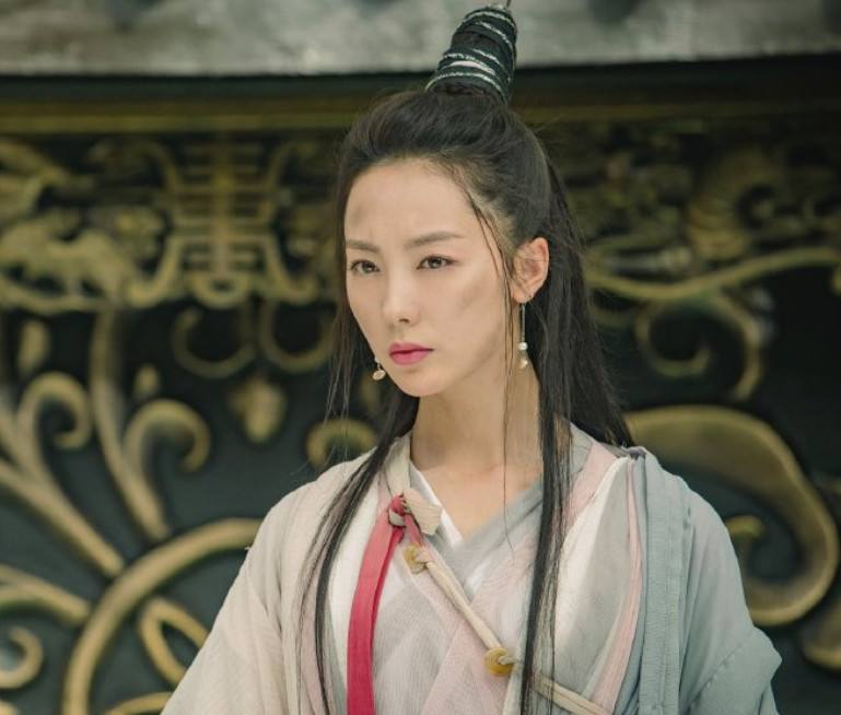 32 beautiful pictures in 6 versions, which female character do you like ...