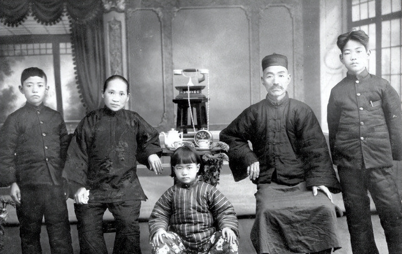 Why did Chen Ting, the virtuous wife behind Zhang Yimou, get curses ...