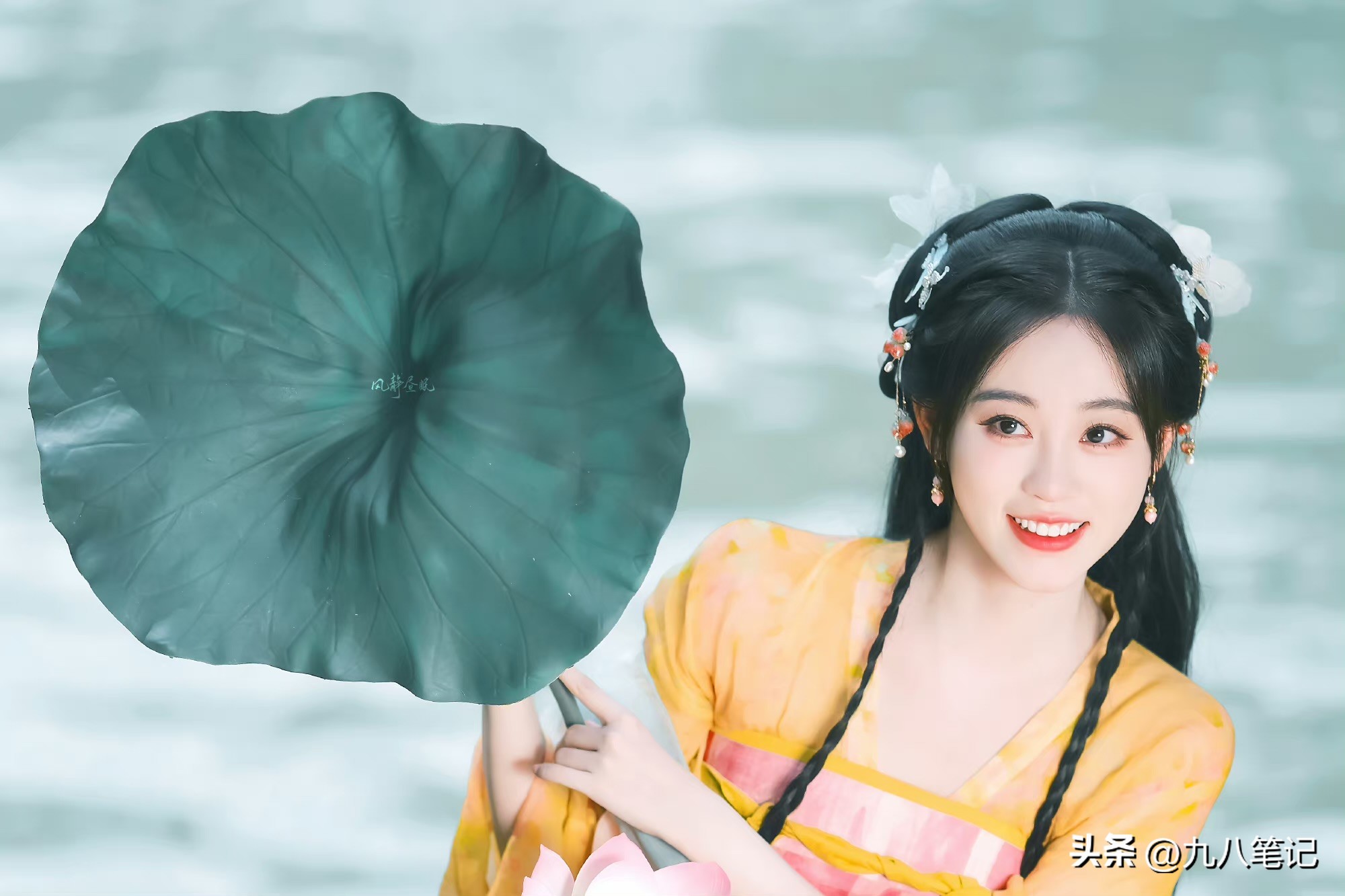 Cheng Yi missed "Black Lotus", Yu Shuxin and Ding Yuxi's looks are very ...