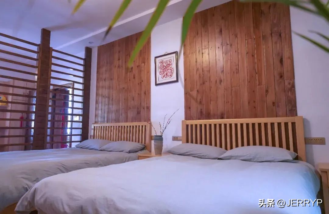 Memory of Heyang with Thousands of Suspensions in Zhejiang Rhyme - iNEWS