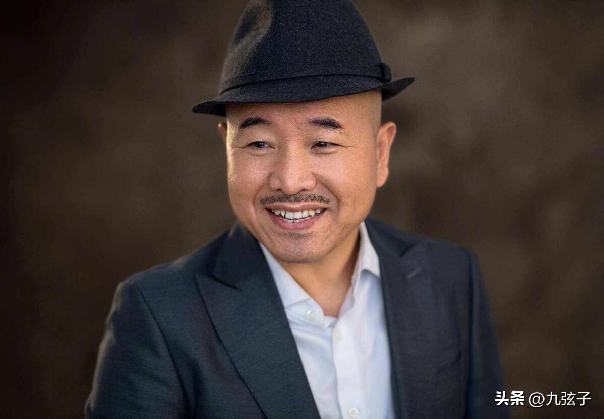 It was difficult before becoming famous, and it is even more difficult ...