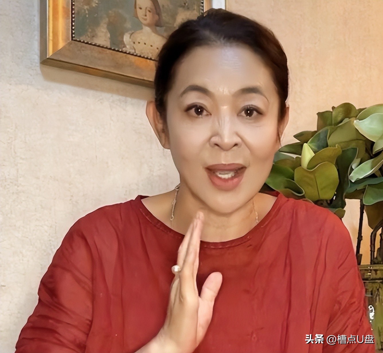 64-year-old Ni Ping is unrecognizable, her nostrils are everted like a ...