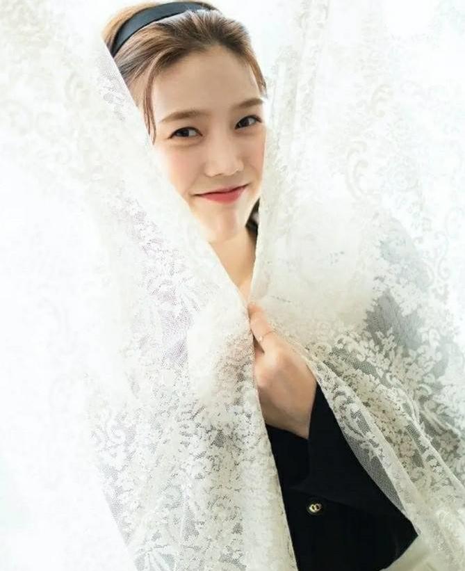 Fashion and beauty at the same time! 41-year-old Cui Xiaoding, her ...