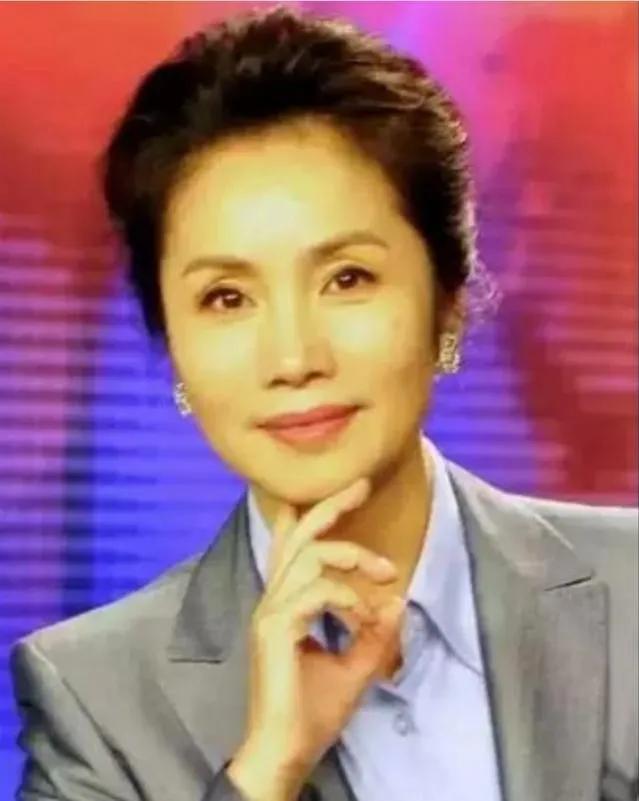 CCTV anchor Xu Li, married a famous family with his son, and a second ...