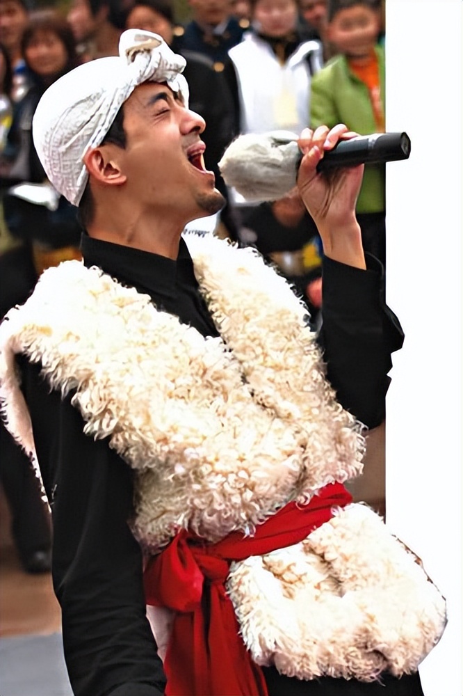 "Grassroots Singer" Ah Bao's history of destruction, after all, he paid ...