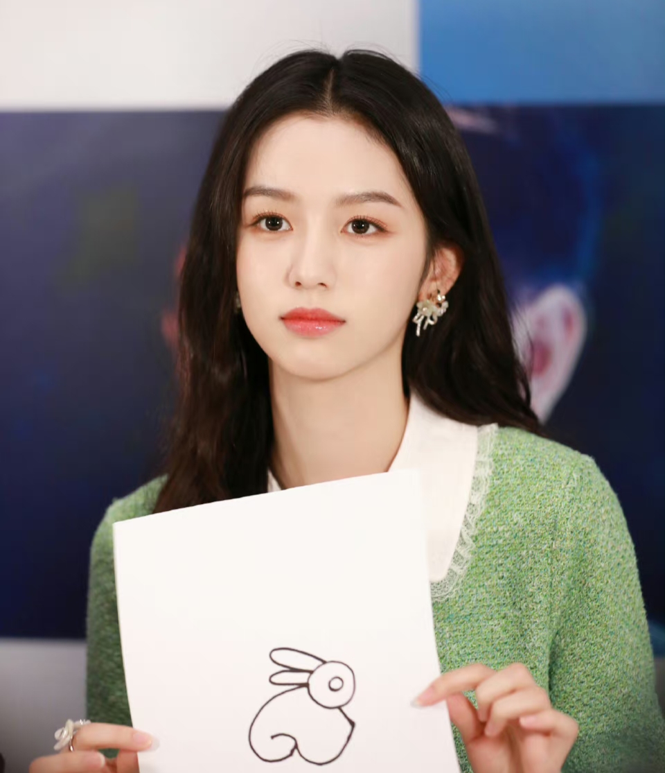 Zhou Ye and Xiao Zhan were hotly discussed. A crying scene was filmed ...