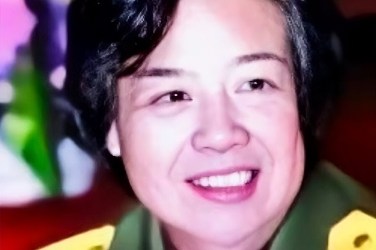 The five female generals who were awarded the rank of major general in 1988, who they are and ...