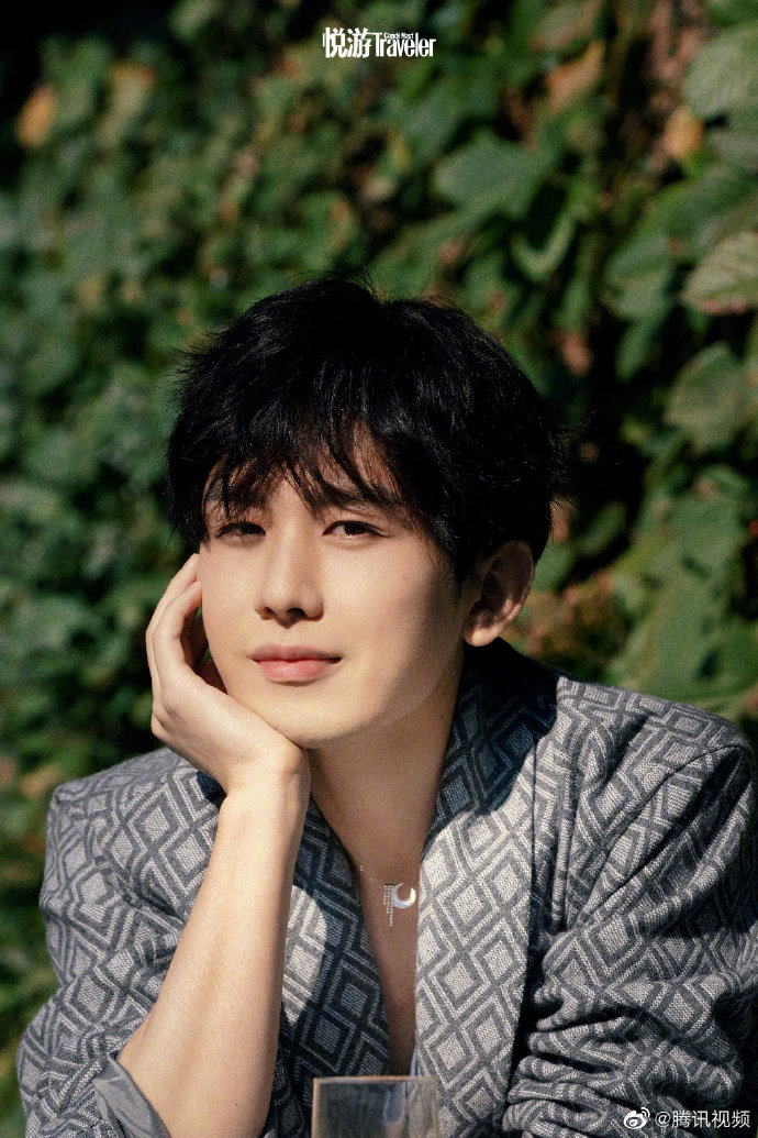 11.21 Picture: Cheng Yi, Gong Jun, Yang Zi, Zhou Dongyu, Li Bingbing ...