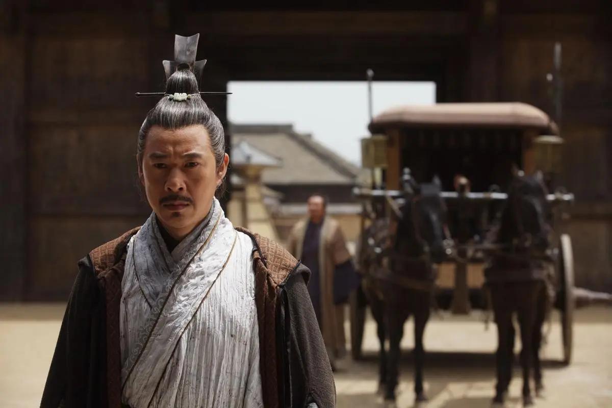 Only when people are middle-aged can they understand the cruelty of ...