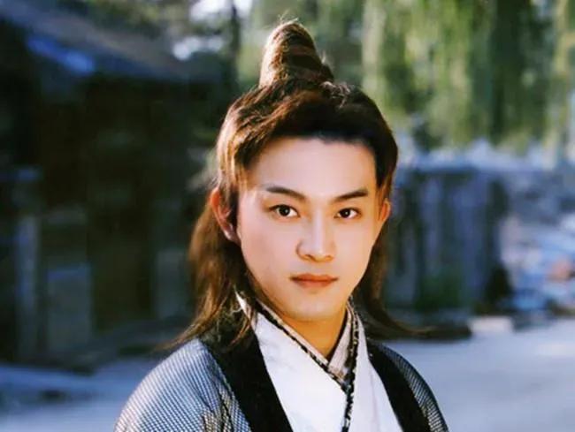 Sha Yi, Comedy Character: From Bai Zhantang to "Satay", Actor's Midlife ...