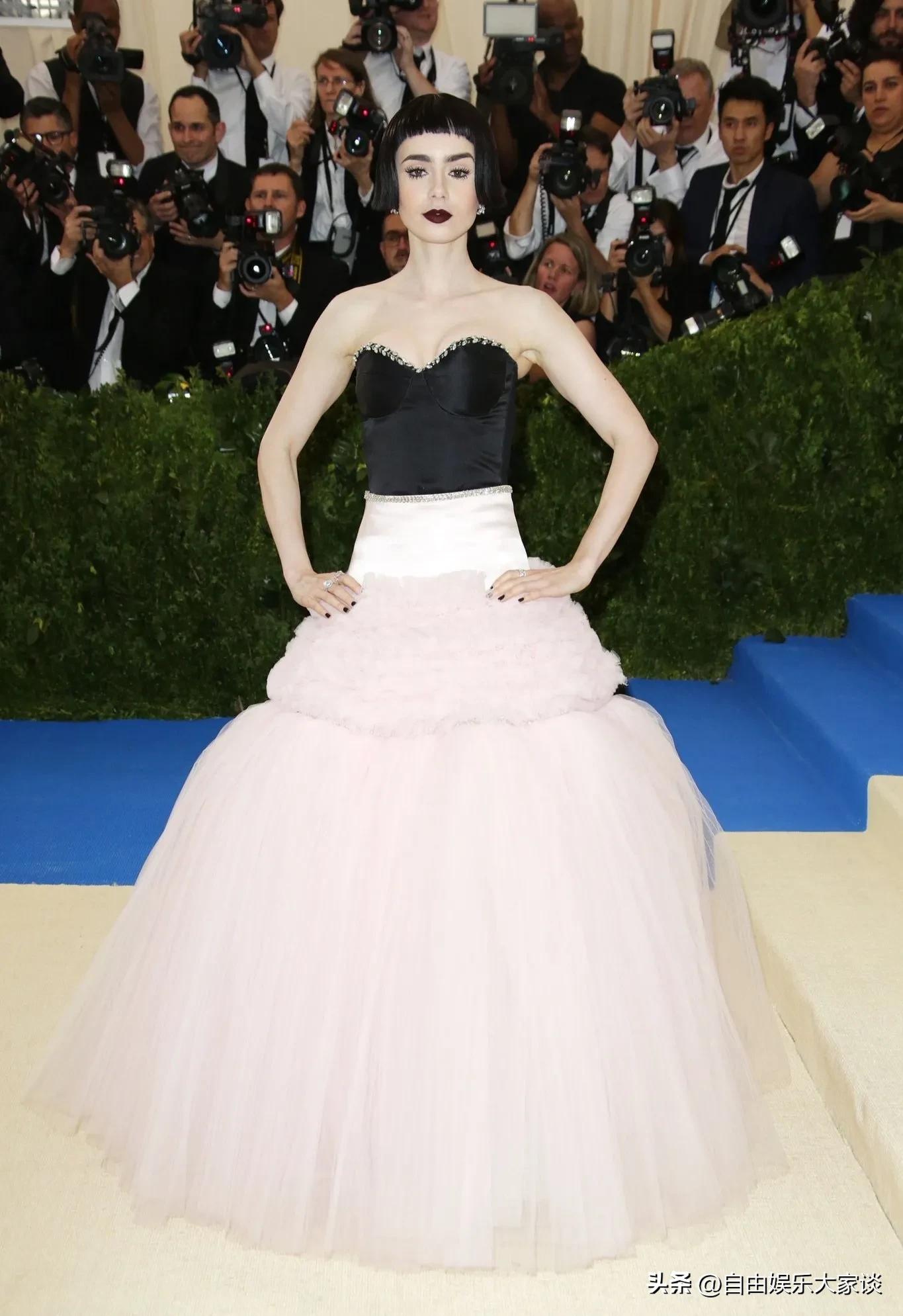 Check out the classic event photos of the classical little fairy Lily ...