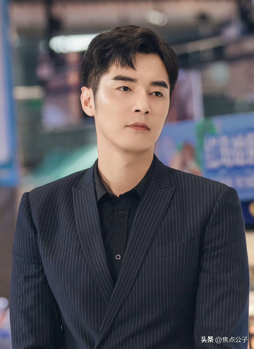 The collocation is very fresh! Bajin Shijia starred in "Sword and Rose ...