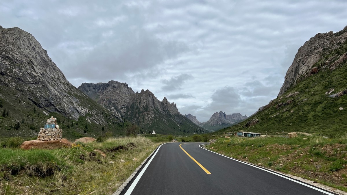 The magical world of the East, the end of the desolate world - iMedia