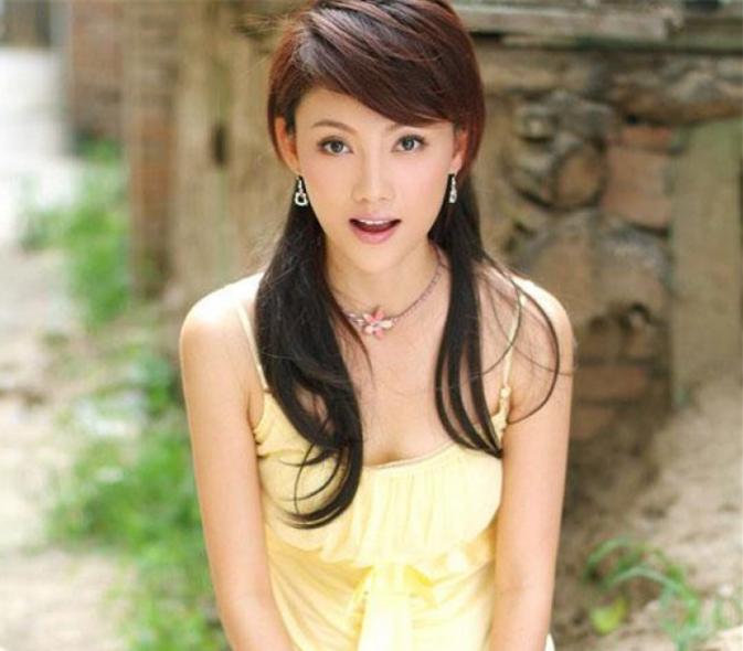 Actress Nie Xin: During the filming, a car accident caused her to be ...