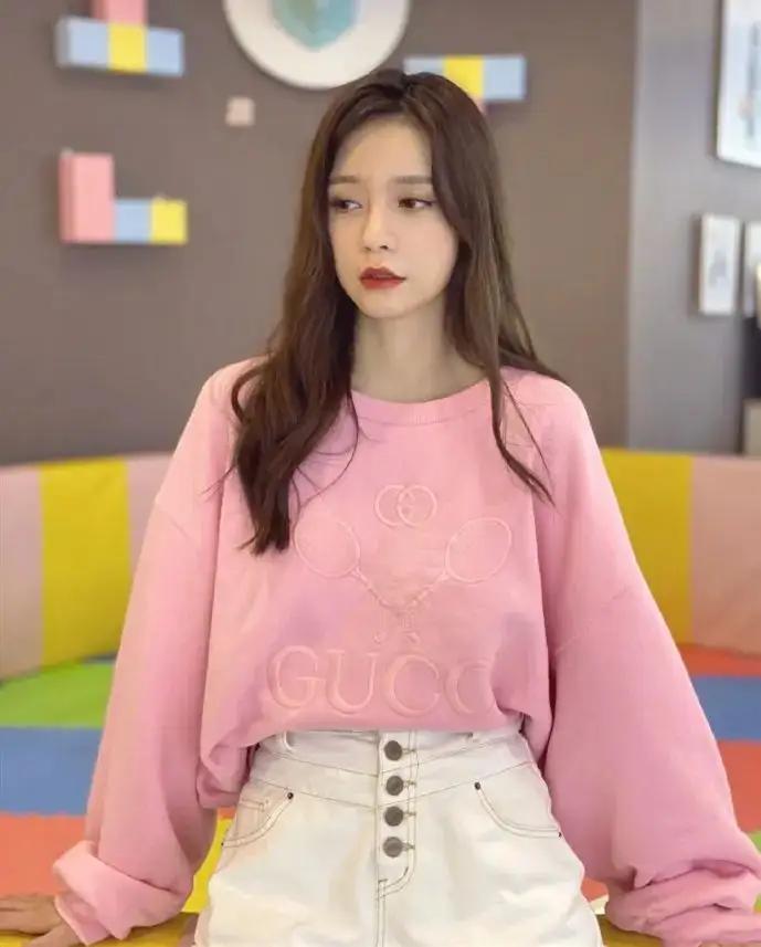 Mingyang Entertainment - Beauty Star - Shen Mengchen - iNEWS