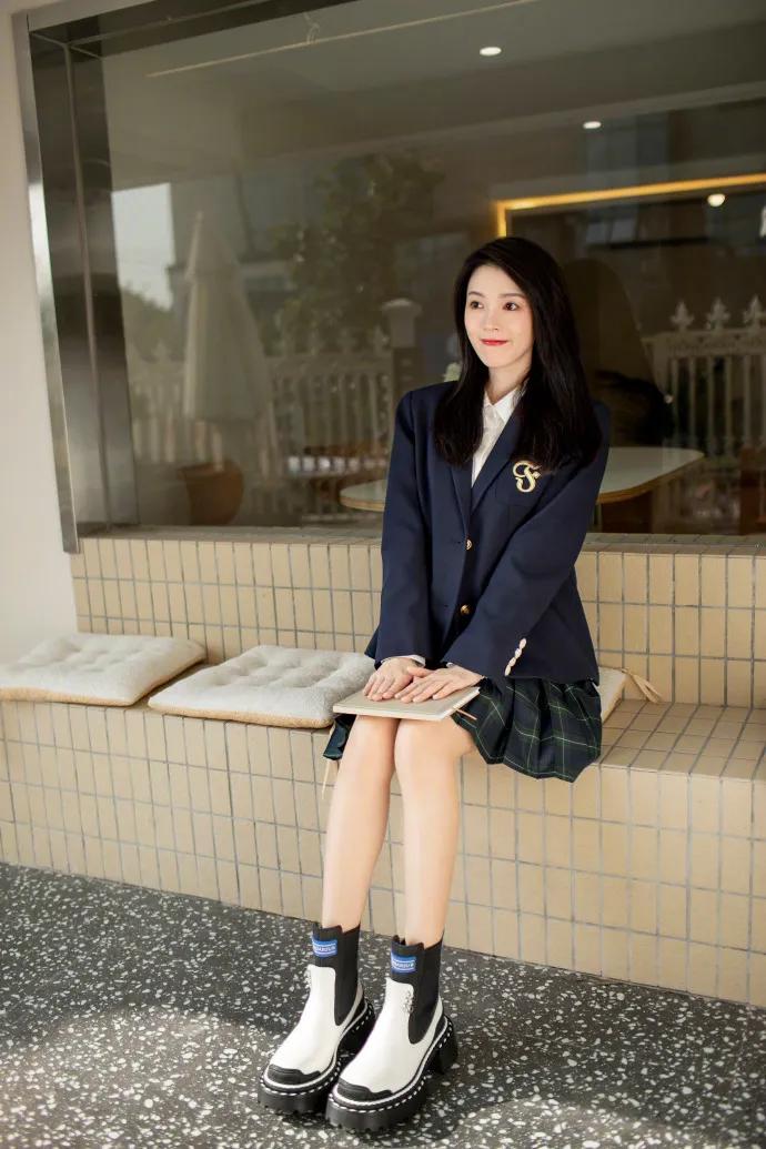 Beautiful picture of pure and sweet goddess - iNEWS