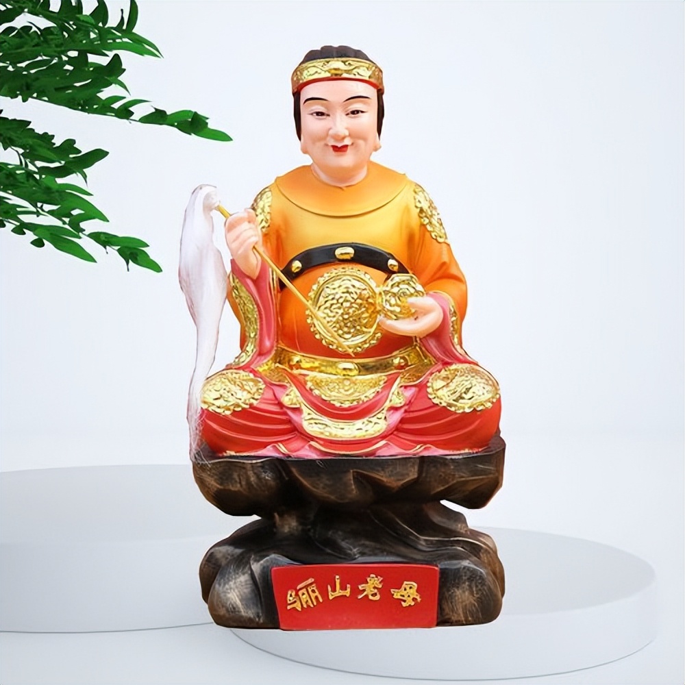 Lishan Mother Christmas, listen to the instructions of the Virgin, feel ...