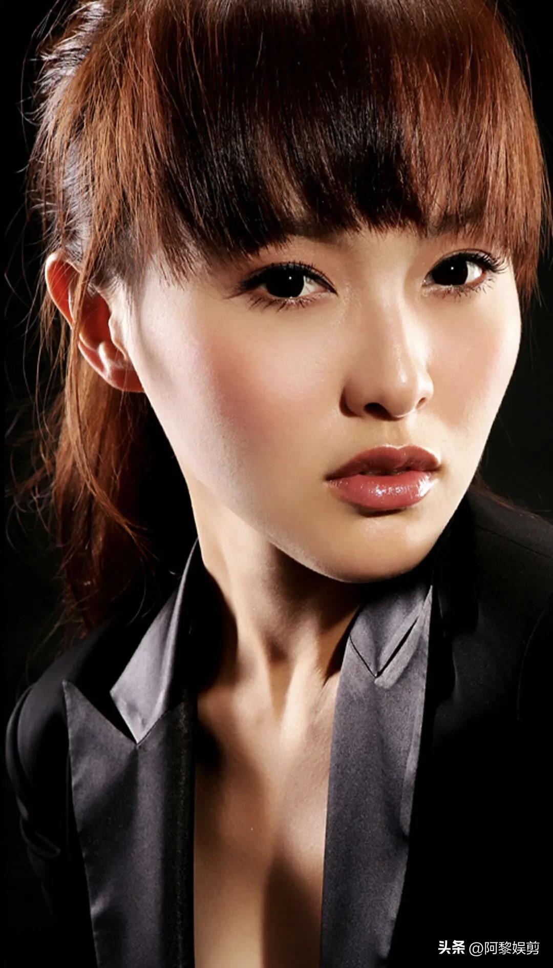 Tang Yan: beautiful and refined, beautiful and full of moonlight - iNEWS