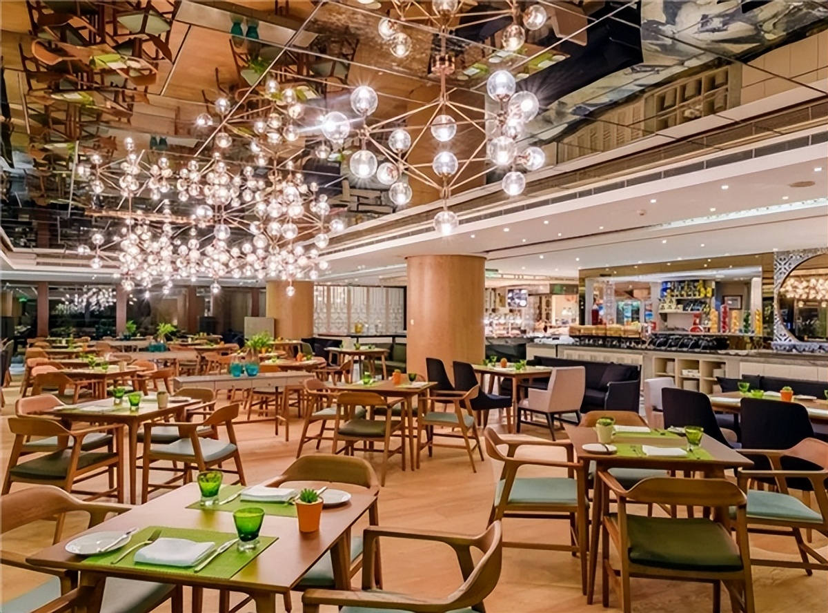 Li Lanxiang: The catering industry has become an indispensable part of ...