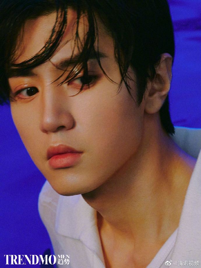 8.10 Picture: Li Yifeng, Yang Yang, Xue Kaiqi, Chen Weiting, Han ...