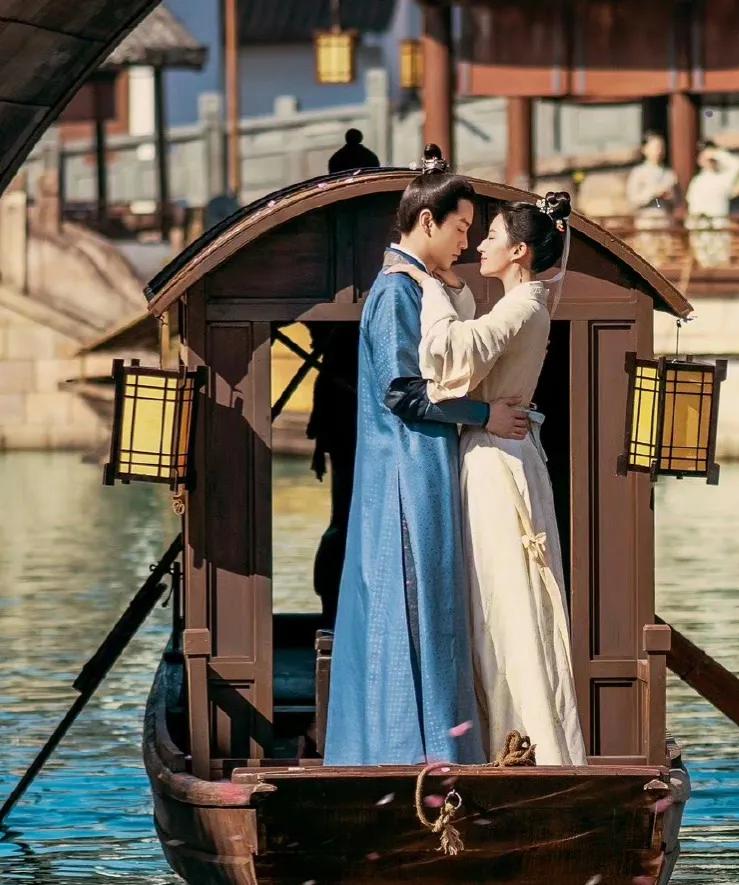 An ugly person with poor acting skills, trying to catch her husband's ...