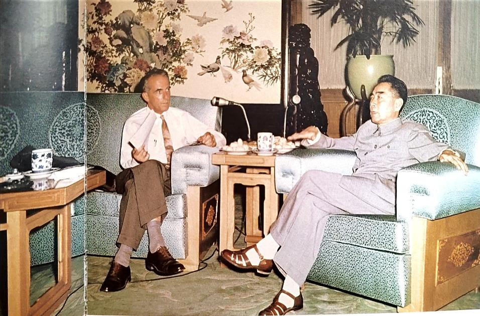 Premier Zhou's Humanity and Charm - iNEWS